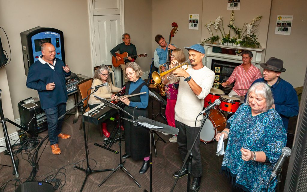 How I Learned To Swing At The Australian Jazz School - Fullife.com